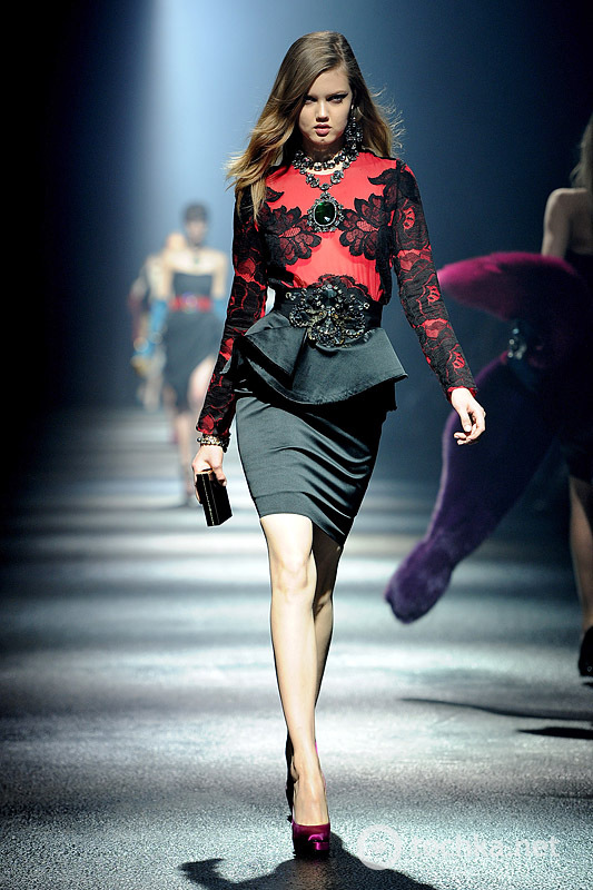 Горячий тренд: пеплум - tochka.net